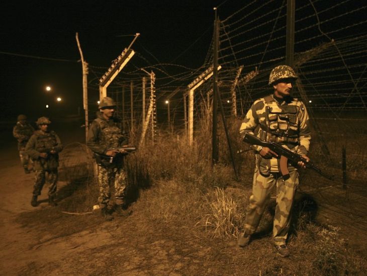 2 terrorists killed in Poonch loc jammu and jashmir Pok | पुंछ में ...