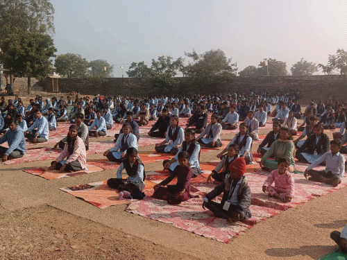 Collective Surya Namaskar was done in 185 schools of Bijolia | बिजौलिया ...