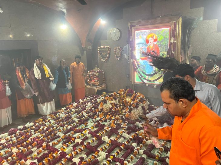 355th birth anniversary of Bade Baba celebrated in Kotwadham | कोटवाधाम ...