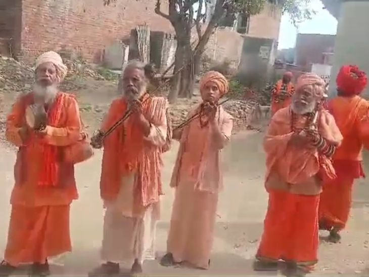 Saints came from Rajasthan to spread awareness about Sanatan Dharma ...