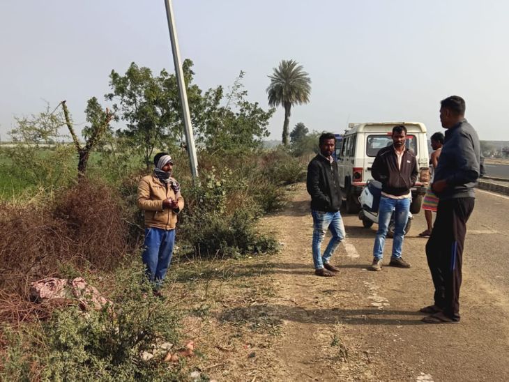 Body of an unknown person found on NH-46 in Shivpuri | शिवपुरी में एनएच ...