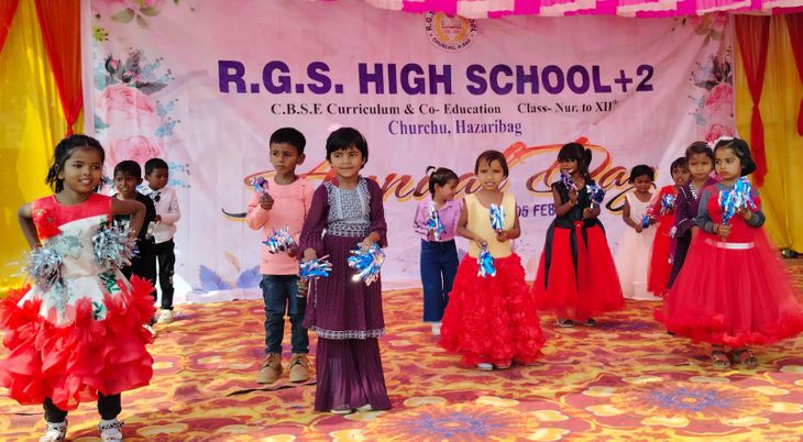 Annual function at RGS High School, children's presentation mesmerized ...