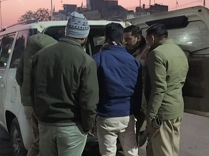 Cars of devotees and baratis collide in Ayodhya 6 devotees from ...