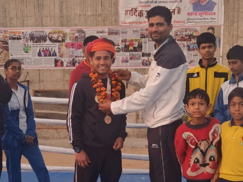 Anand Saini of Neemkathana created history | नीमकाथाना के आनंद सैनी ने ...