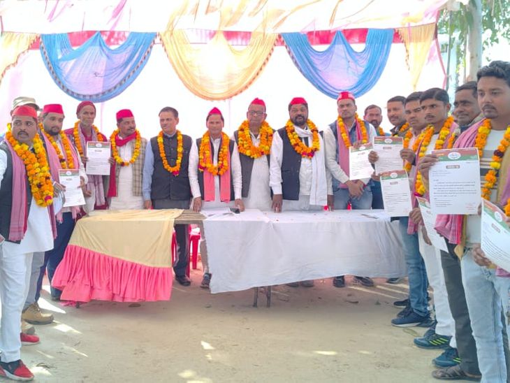 SP's PDA Panchayat in Balamau