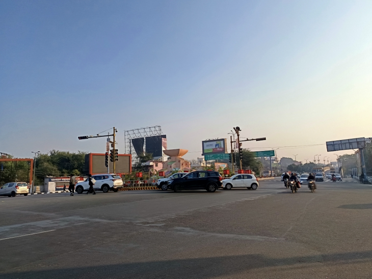 Strong wind gusts in Lucknow | लखनऊ में 26KM की रफ्तार से चल रही हवा: न्यूनतम तापमान में लगातार ...