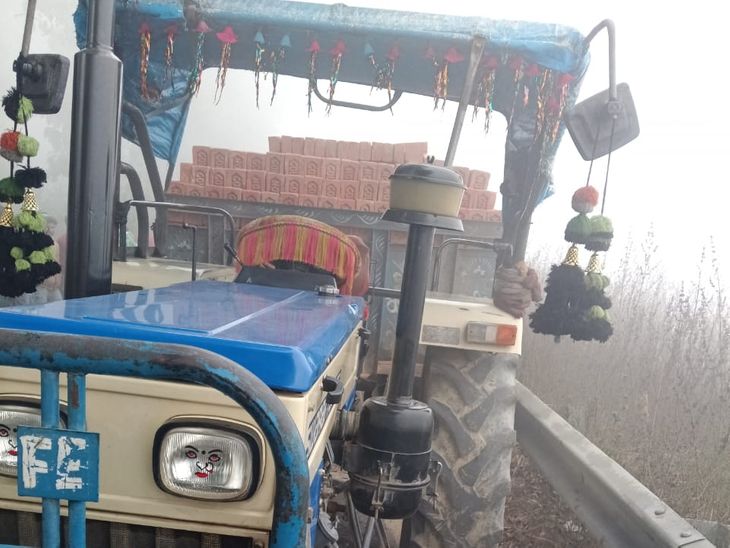 Tragic road accident in Rukhiya | रुखिया में दर्दनाक सड़क हादसा: ईंट से ...