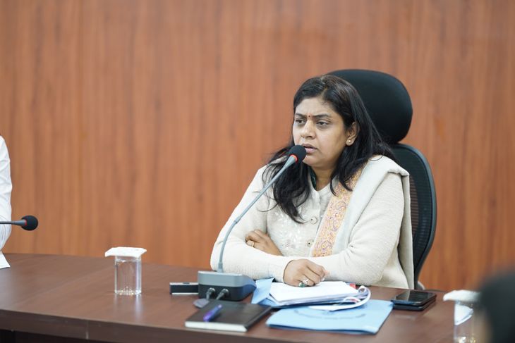 Cooperate in the successful conduct of malpractice-free examinations ...