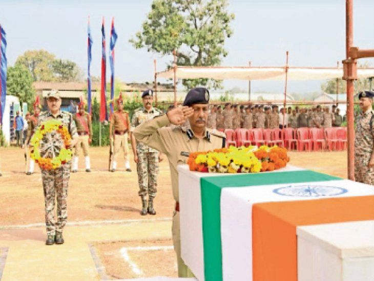 DGP Arun Dev Gautam, who came to pay tribute, said | श्रद्धांजलि देने ...