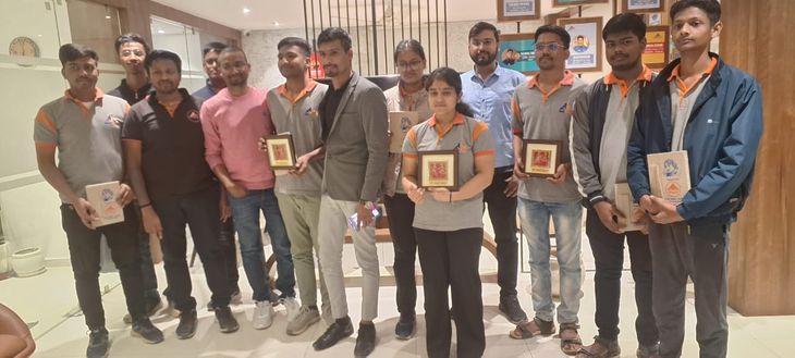 Sakshi became the state topper with 99.937 percentile | साक्षी 99.937 ...