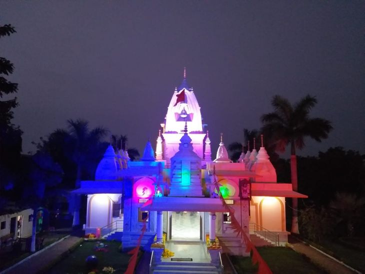 On Mahashivratri, Abhishekam is done in all the four times at Dadaji ...