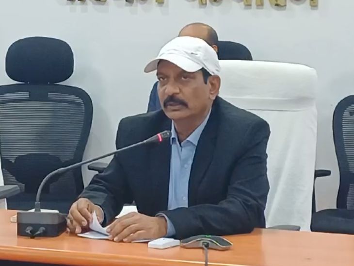 Action taken in case of irregularities in revenue work | राजस्व कार्यों ...