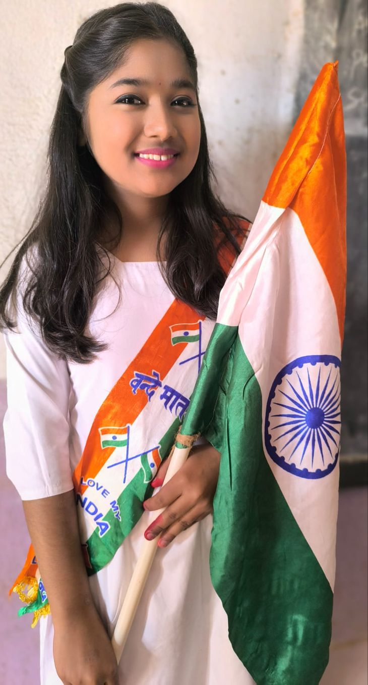 Aaradhya Pathak, a student of DAV Public School Chidiya, is a multi-talented person | डीएवी ...