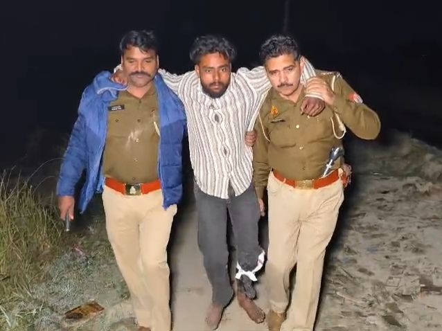 A reward of 15 thousand rupees was caught in an encounter in Muzaffarnagar