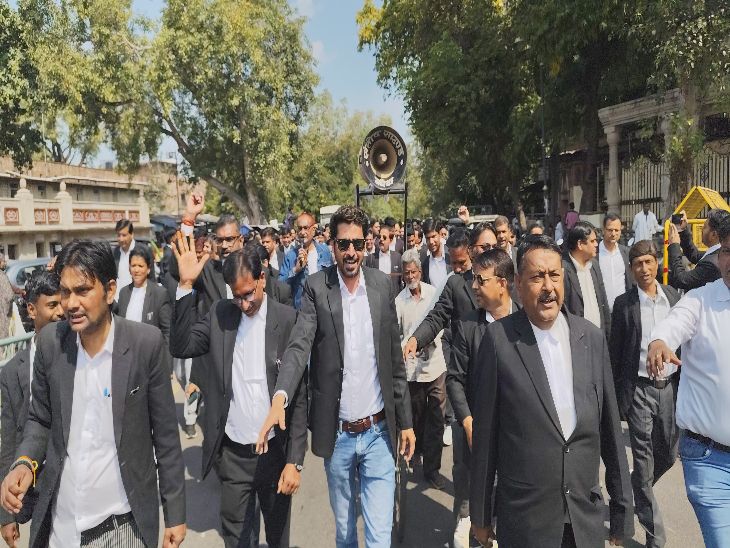 Rajasthan kota Lawyers protest in Kota, Advocate Act amendment, Bar ...