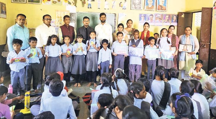 Presented nebulizer machine, caesar and necessary equipment to the ...