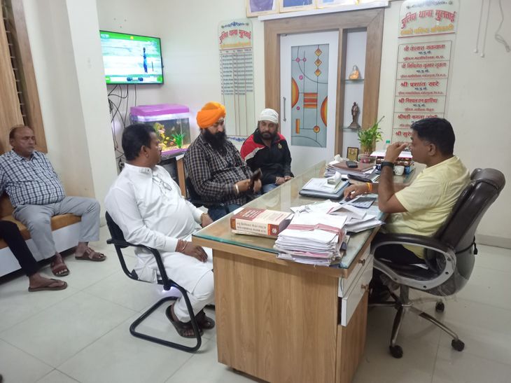 The police station in-charge held a meeting with lawn-DJ operators ...