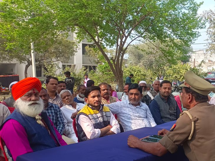 Preparation for festivals in Pihani | पिहानी में त्योहारों की तैयारी ...