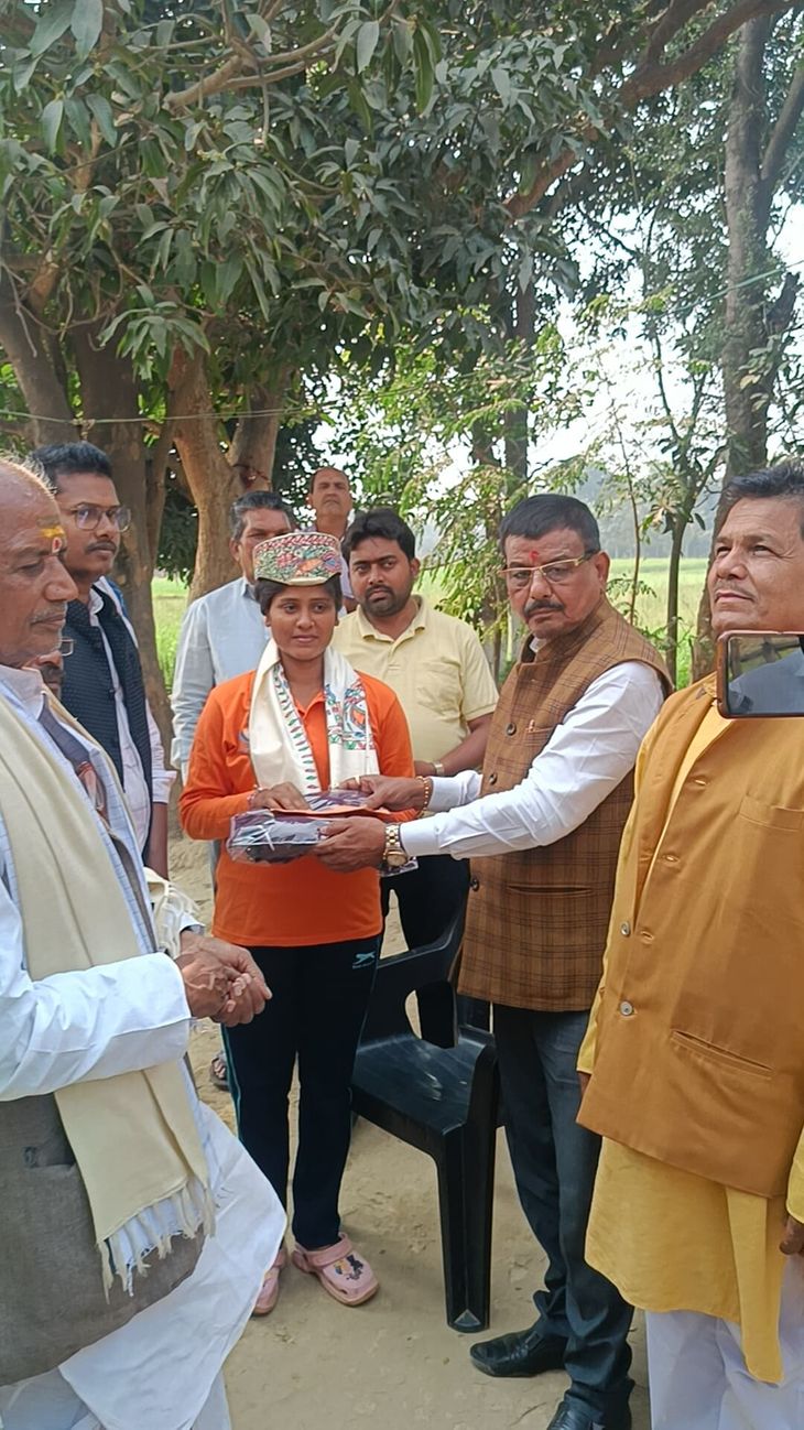 Khushbu, who won gold for Bihar in the triple lawn ball event, was ...