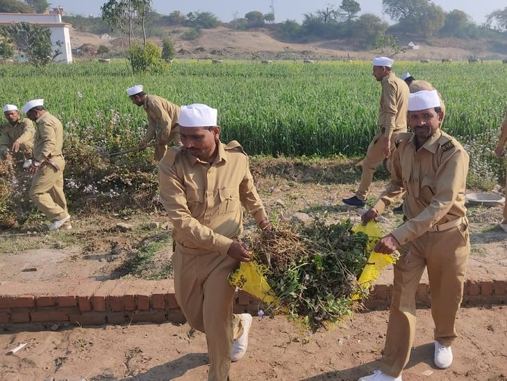 Sant Nirankari Foundation launched cleanliness drive in Hasanganj ...