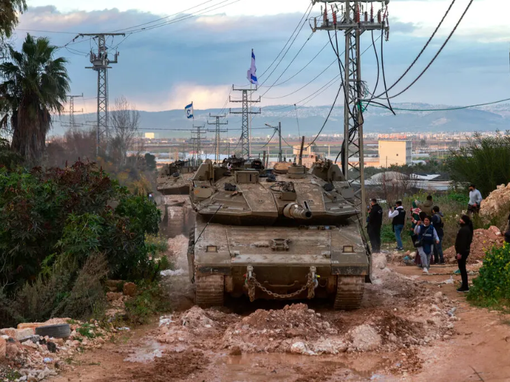 Israeli Tanks Roll Into West Bank For The First Time Since 2002 | वेस्ट ...