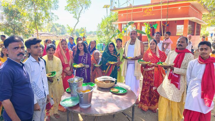 The tenth foundation day of Durga temple was celebrated with pomp in ...