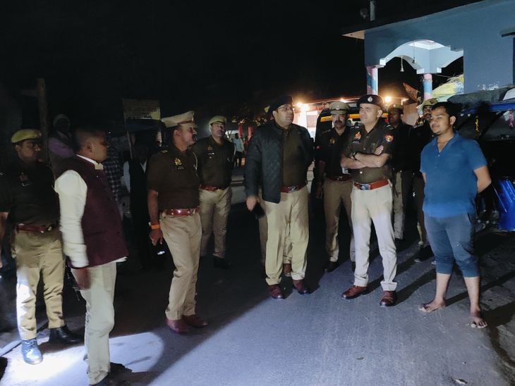 SP inspected Sunasir Nath temple | सुनासीर नाथ मंदिर का एसपी ने किया ...