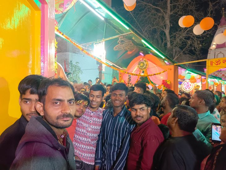 A grand Shiva procession was taken out on Mahashivratri in Haidergarh