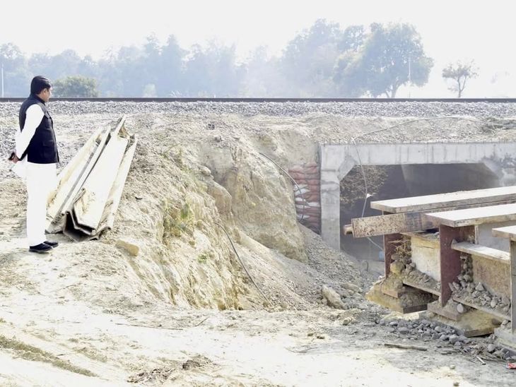 The path of development will open in Maholi after 15 years | महोली में ...