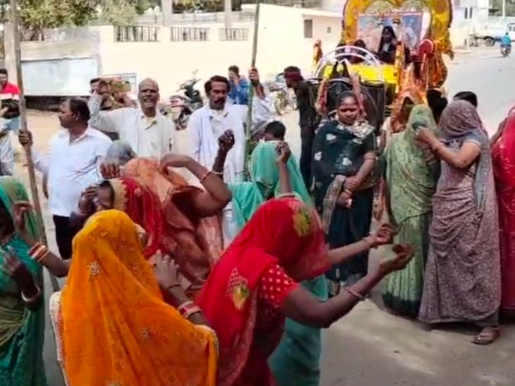 Procession on Mata Shabri Jayanti in Neemuch | नीमच में माता शबरी जयंती ...