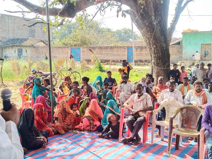 Big statement of SP leader in PDA Jan Chaupal | पीडीए जन चौपाल में सपा ...