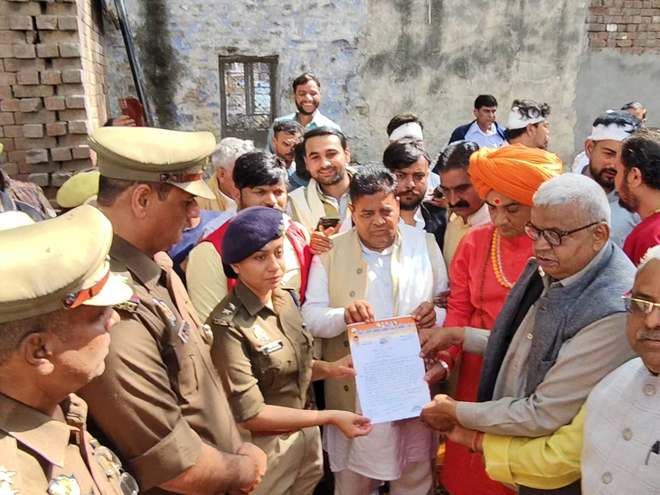 Ransinghanand Giri came out in support of Tyagi community | त्यागी समाज ...