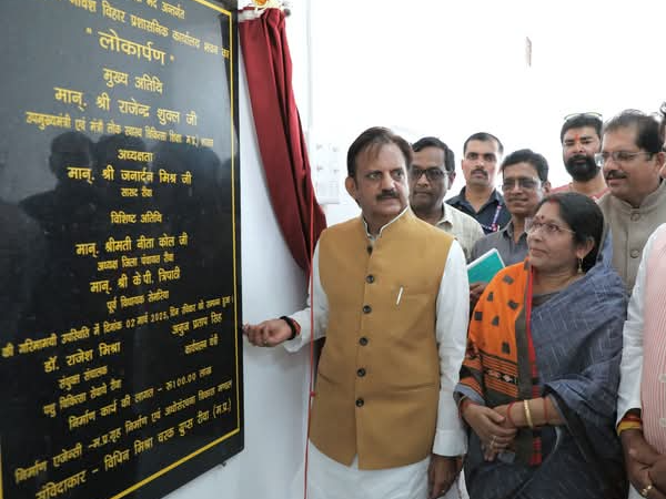 deputy cm inspected basaman mama gaushala in rewa | बसामन मामा गोशाला ...