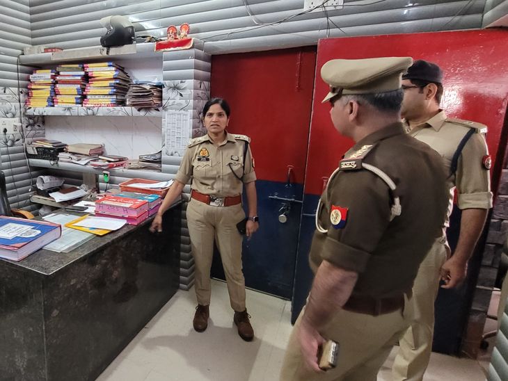 Inauguration of the newly constructed office at Panki police station ...