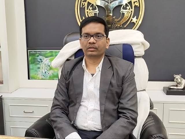 Three tehsildars transferred, Naib Tehsildar got the responsibility of ...