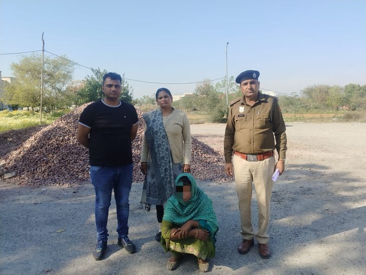 Rohtak Meham Female Drug Smuggler Arrested Update | महम में महिला नशा ...