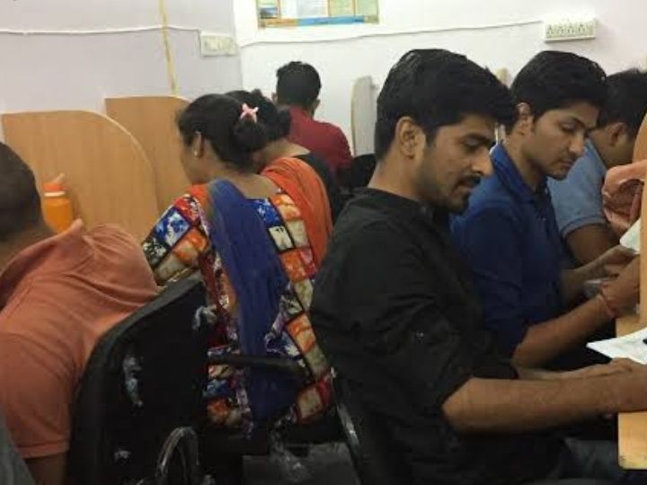 Chakia: A big step towards digital education | चकिया: डिजिटल शिक्षा का ...