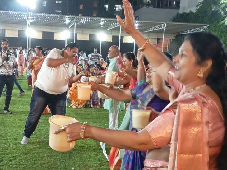 Colourful Holi gathering of Agrawal community in Indore | इंदौर में अग्रवाल समाज का रंगारंग होली ...