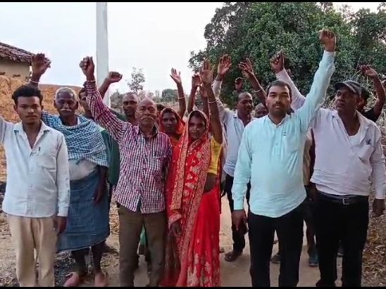 Demand for paved road in Babhani development block | बभनी विकासखंड में ...