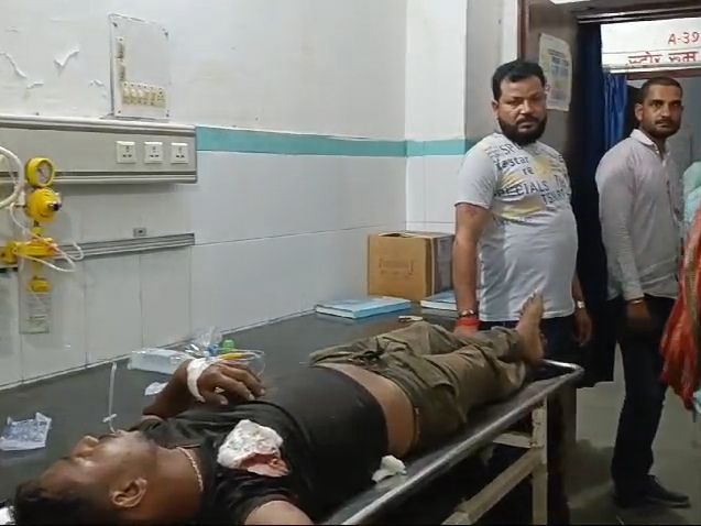 Criminals shot an e-rickshaw driver in Supaul | सुपौल में बदमाशों ने ई-रिक्शा चालक को मारी गोली ...