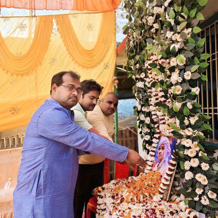 Death anniversary of social worker Kedar Pandey was celebrated and ...
