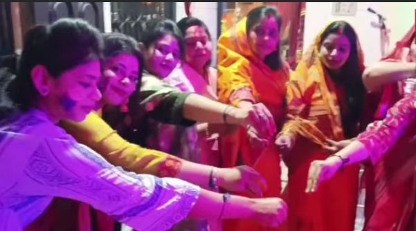 On Rang Panchami, devotees performed special prayers at the famous ...