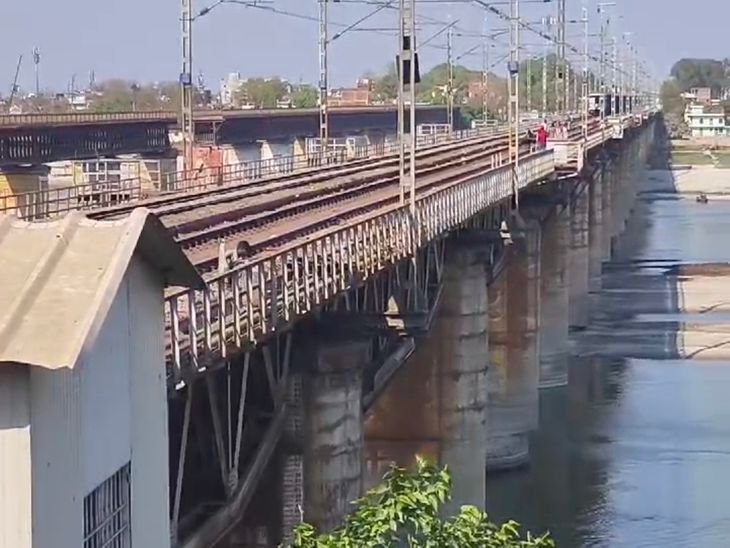 Repair of Ganga bridge on Lucknow-Kanpur railway line started | लखनऊ ...