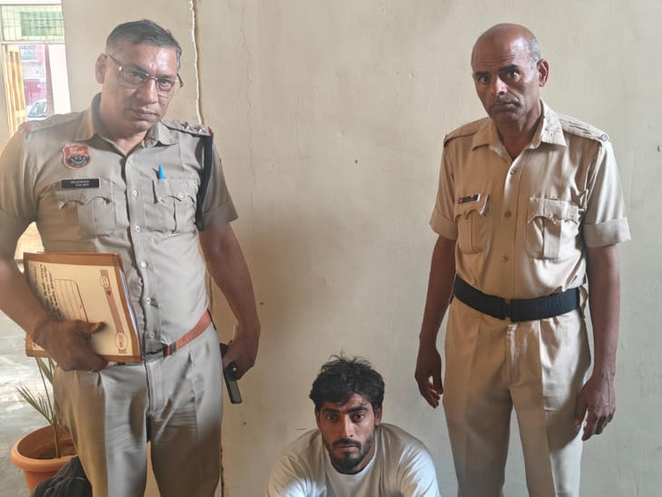 Fake DSP arrested 80 Lack Froud Gurugram update News | गुरुग्राम में फर्जी डीएसपी गिरफ्तार ...