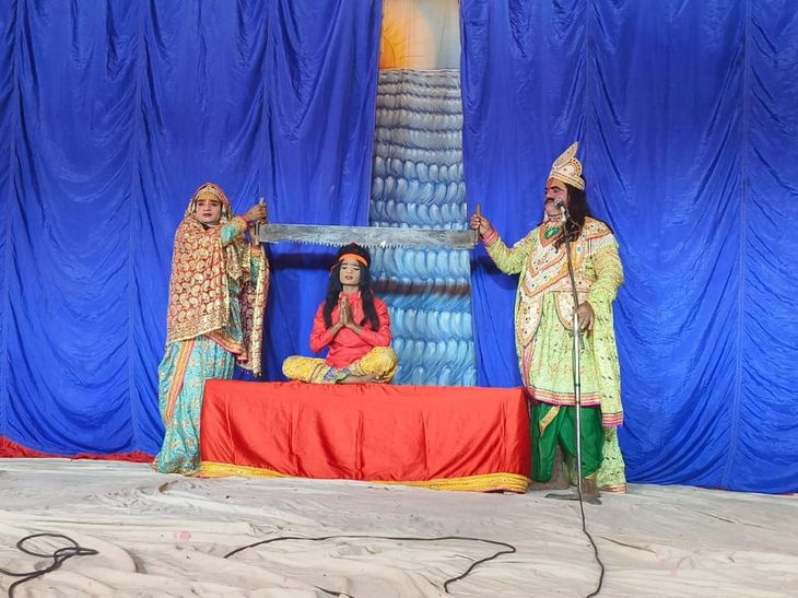 The Leela of King Mordhwaj in Dhaurahra | धौरहरा में राजा मोरध्वज की ...