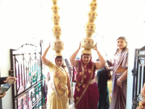 Traditional Bedi Yatra of Gangaur Mata in Raniwada | रानीवाड़ा में ...