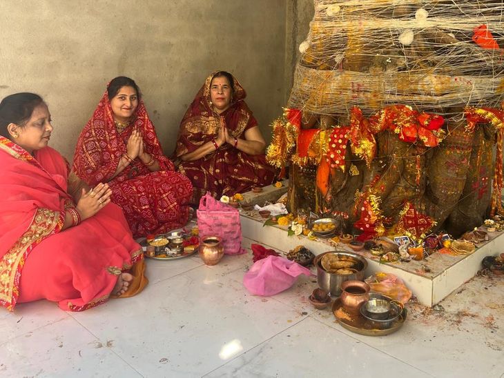 Dasha Mata fast in Indore | इंदौर में दशा माता का व्रत: सुखलिया के शिव ...