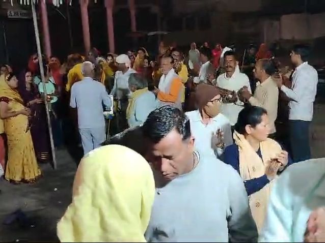 Procession held in Bina on the occasion of Maa Karma Devi Jayanti ...