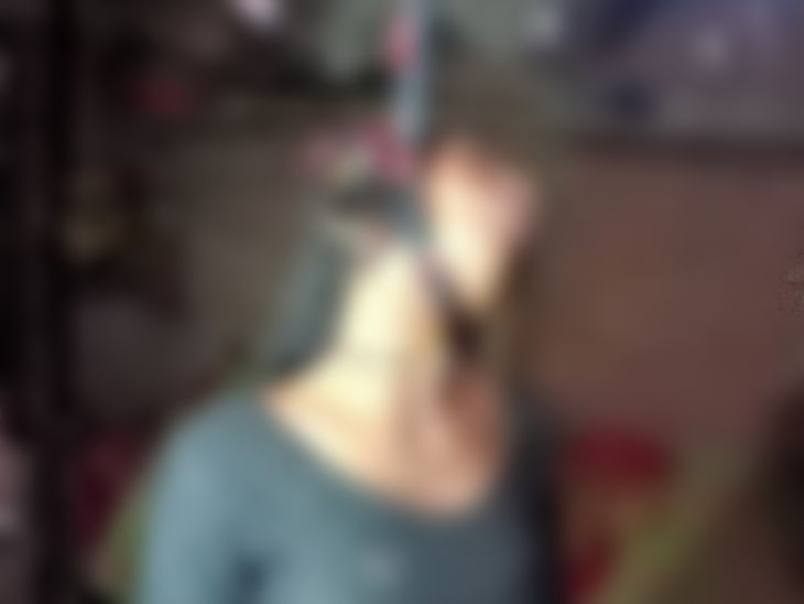 The body of a teenager was found hanging from a noose in Duddhi ...