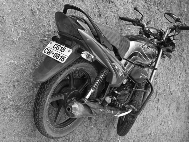 Cg Ambikapur Pratappur Road Accident 3 Killed Surguja News हाईवे